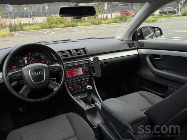 Black Audi A4 2007 in Riga, with an engine capacity of 2.00 L and mileage of 422 thousand km for 2850 €, photo 6 on AUTOMOTO.COM.LV