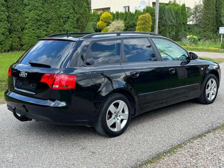 Melns Audi A4 2007 Utena, ar dzinēja tilpumu 1.99 L un nobraukumu 290 tūkst. km par 3100 €, foto 4 vietnē AUTOMOTO.COM.LV