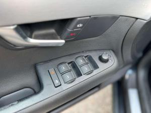 Melns Audi A4 2007 Utena, ar dzinēja tilpumu 1.99 L un nobraukumu 290 tūkst. km par 3100 €, foto 14 vietnē AUTOMOTO.COM.LV