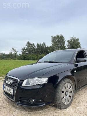 Black Audi A4 2007 in Riga, with an engine capacity of 2.00 L and mileage of 430 thousand km for 1800 €, photo 3 on AUTOMOTO.COM.LV