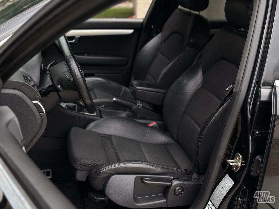 Melns Audi A4 2007 Kauņa, ar dzinēja tilpumu 2.00 L un nobraukumu 354 tūkst. km par 3950 €, foto 22 vietnē AUTOMOTO.COM.LV