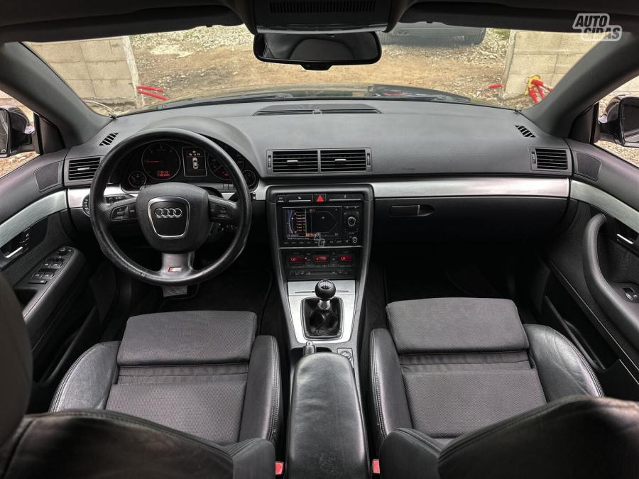 Melns Audi A4 2007 Kauņa, ar dzinēja tilpumu 2.00 L un nobraukumu 354 tūkst. km par 3950 €, foto 23 vietnē AUTOMOTO.COM.LV
