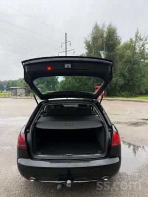 Melns Audi A4 2007 Rīga, ar dzinēja tilpumu 2.00 L un nobraukumu 340 tūkst. km par 1700 €, foto 10 vietnē AUTOMOTO.COM.LV