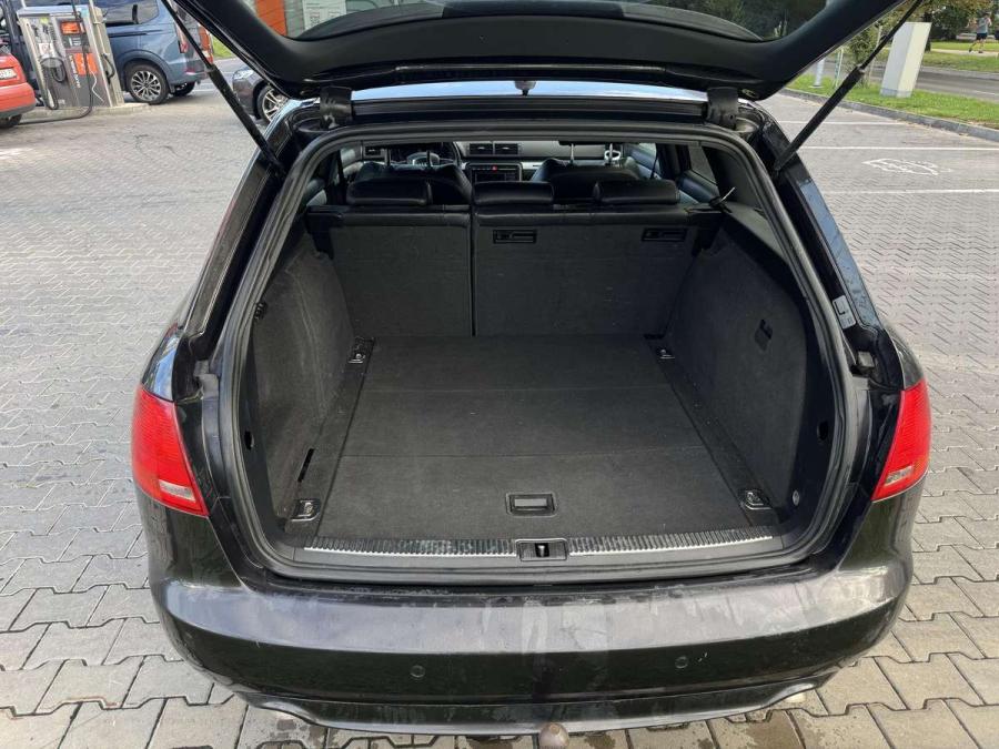 Melns Audi A4 2007 Viļņa, ar dzinēja tilpumu 2.97 L un nobraukumu 340 tūkst. km par 1500 €, foto 8 vietnē AUTOMOTO.COM.LV