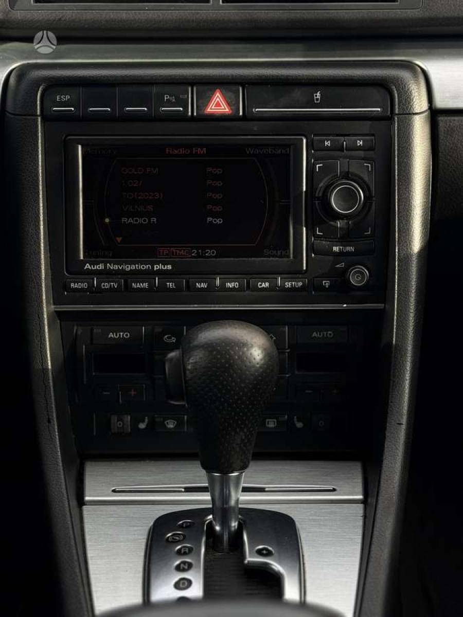 Melns Audi A4 2007 Viļņa, ar dzinēja tilpumu 2.97 L un nobraukumu 340 tūkst. km par 1500 €, foto 12 vietnē AUTOMOTO.COM.LV
