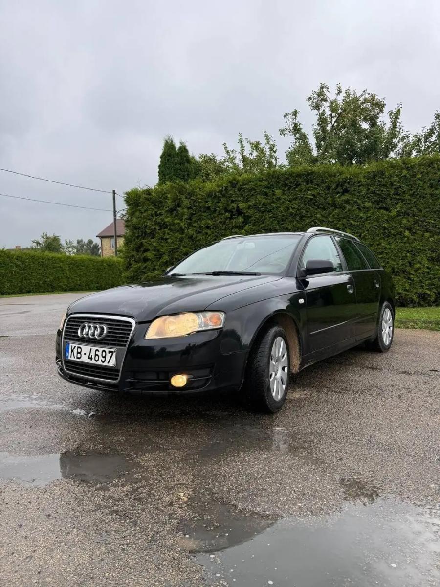 Black Audi A4 2007 in Riga, with an engine capacity of 2.00 L and mileage of 340 thousand km for 1700 €, photo 1 on AUTOMOTO.COM.LV