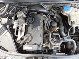 Black Audi A4 2007 in Vilnius, with an engine capacity of 1.90 L and mileage of 450 thousand km for 1000 €, photo 5 on AUTOMOTO.COM.LV