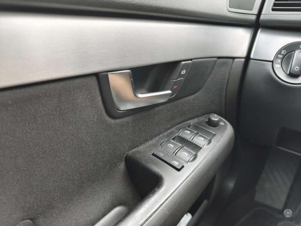 Melns Audi A4 2007 Kauņa, ar dzinēja tilpumu 1.90 L un nobraukumu 239 tūkst. km par 1850 €, foto 7 vietnē AUTOMOTO.COM.LV