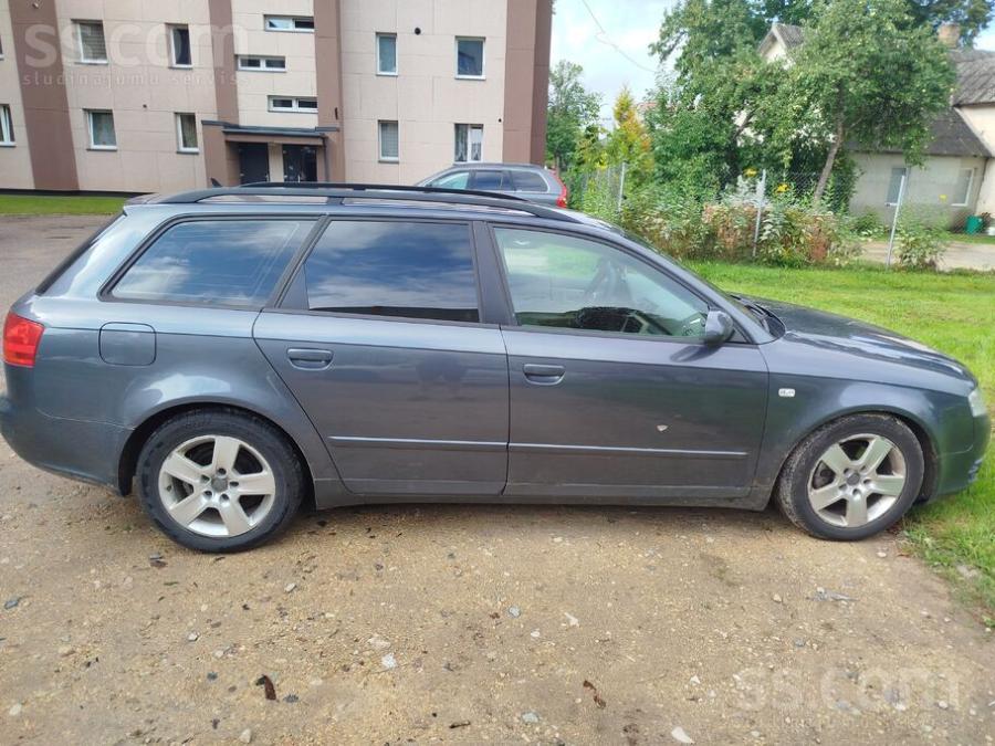Melns Audi A4 2007 Rīga, ar dzinēja tilpumu 2.00 L un nobraukumu 397 tūkst. km par 2500 €, foto 4 vietnē AUTOMOTO.COM.LV