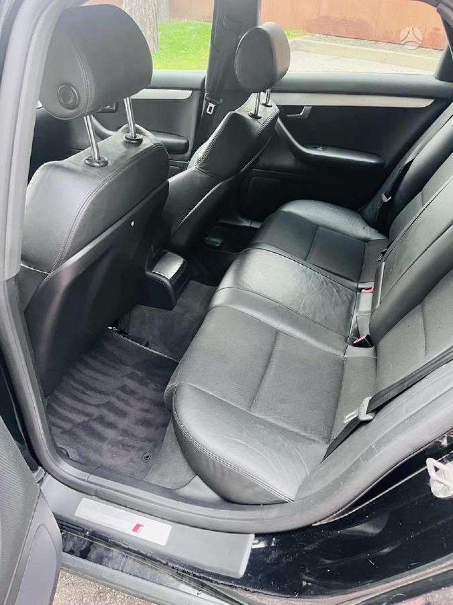 Melns Audi A4 2007 Viļņa, ar dzinēja tilpumu 2.70 L un nobraukumu 333 tūkst. km par 2150 €, foto 10 vietnē AUTOMOTO.COM.LV