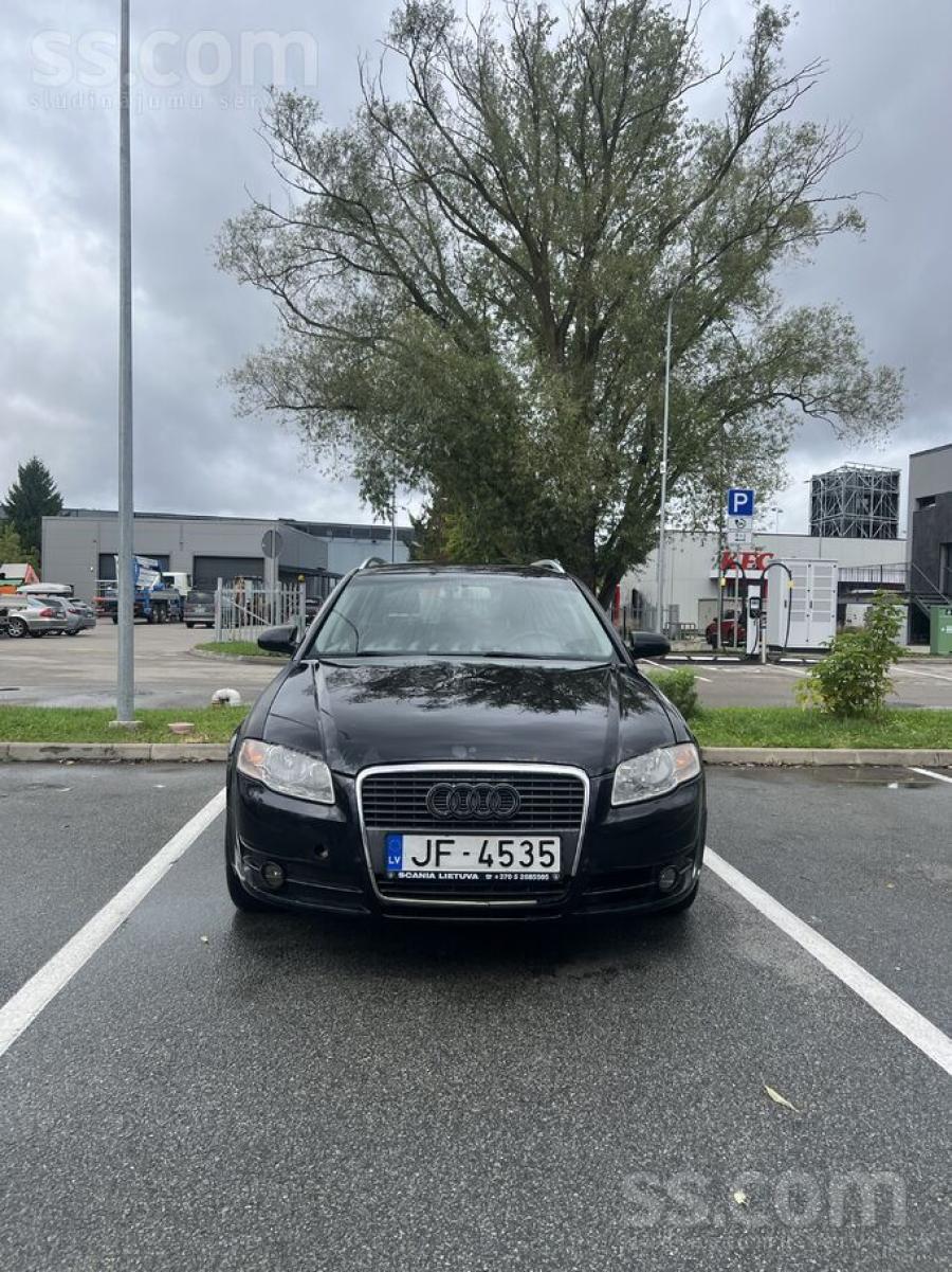 Black Audi A4 2007 in Riga, with an engine capacity of 2.00 L and mileage of 390 thousand km for 1390 €, photo 3 on AUTOMOTO.COM.LV