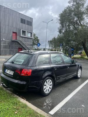 Black Audi A4 2007 in Riga, with an engine capacity of 2.00 L and mileage of 390 thousand km for 1390 €, photo 8 on AUTOMOTO.COM.LV
