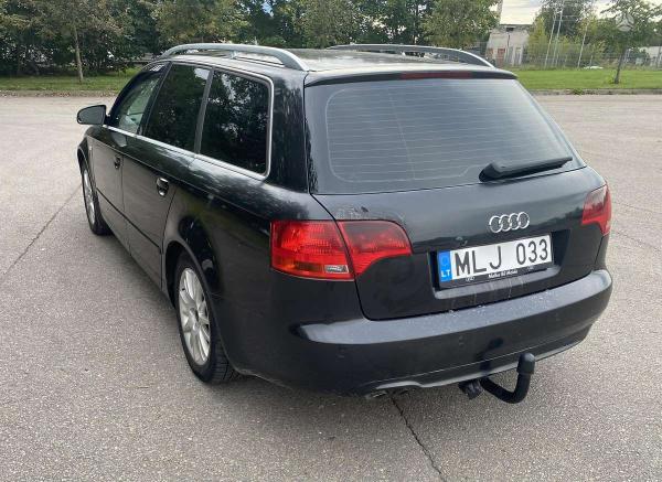 Black Audi A4 2007 in Kaunas, with an engine capacity of 1.90 L and mileage of 450 thousand km for 1400 €, photo 4 on AUTOMOTO.COM.LV