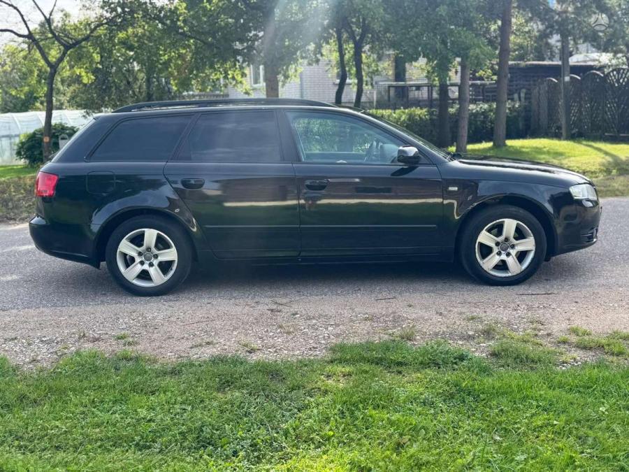 Melns Audi A4 2007 Utena, ar dzinēja tilpumu 1.99 L un nobraukumu 290 tūkst. km par 2999 €, foto 4 vietnē AUTOMOTO.COM.LV