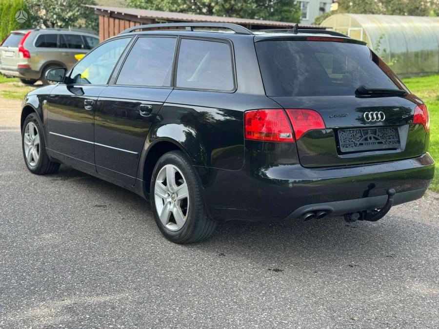 Melns Audi A4 2007 Utena, ar dzinēja tilpumu 1.99 L un nobraukumu 290 tūkst. km par 2999 €, foto 5 vietnē AUTOMOTO.COM.LV
