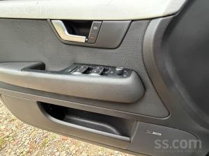 Melns Audi A4 2007 Cēsis, ar dzinēja tilpumu 3.00 L un nobraukumu 0 tūkst. km par 2950 €, foto 10 vietnē AUTOMOTO.COM.LV