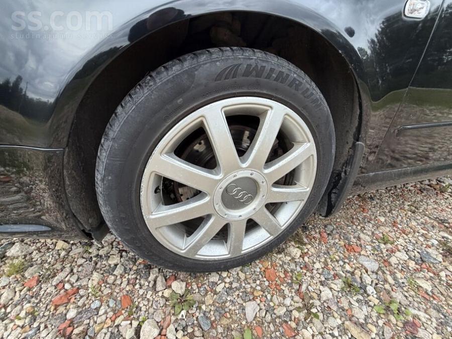 Melns Audi A4 2007 Cēsis, ar dzinēja tilpumu 3.00 L un nobraukumu 0 tūkst. km par 2950 €, foto 14 vietnē AUTOMOTO.COM.LV