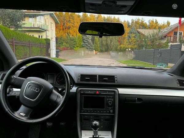 Black Audi A4 2007 in Vilnius, with an engine capacity of 2.70 L and mileage of 320 thousand km for 1950 €, photo 9 on AUTOMOTO.COM.LV
