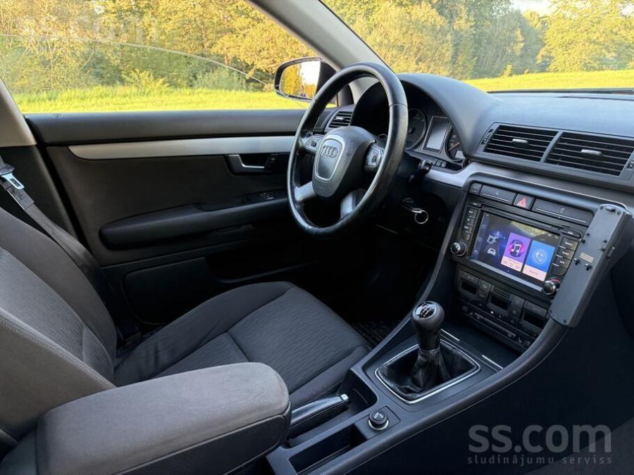 Black Audi A4 2007 in Riga, with an engine capacity of 2.00 L and mileage of 278 thousand km for 2600 €, photo 6 on AUTOMOTO.COM.LV