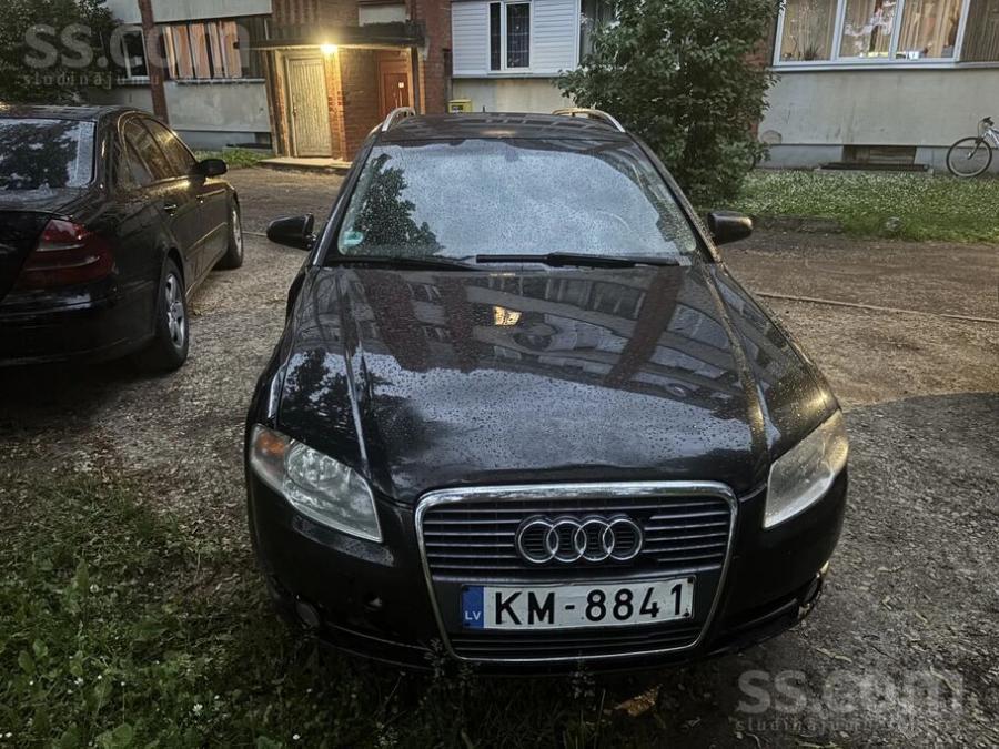 Melns Audi A4 2007 Balvi, ar dzinēja tilpumu 2.70 L un nobraukumu 495 tūkst. km par 1450 €, foto 1 vietnē AUTOMOTO.COM.LV