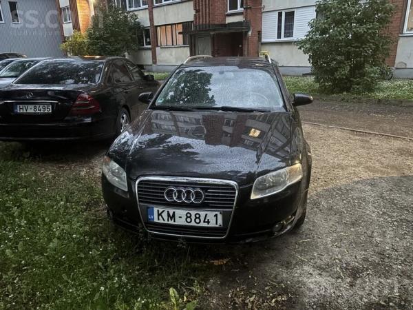 Черный Ауди А4 2007 в Балви, объемом двигателя 2.70 л и пробегом 495 тыс. км за 1450 €, фото 5 на AUTOMOTO.COM.LV