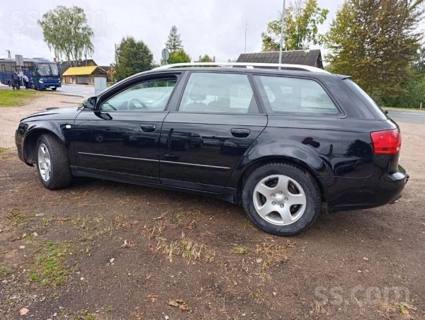 Audi A4 2007 Rēzekne vietnē Melns Audi A4 2007 Rēzekne, ar dzinēja tilpumu 2.00 L un nobraukumu 394 tūkst. km par 2700 €, foto 8 vietnē AUTOMOTO.COM.LV