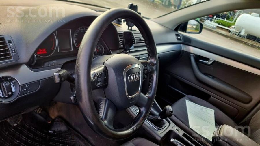 Melns Audi A4 2007 Cēsis, ar dzinēja tilpumu 2.00 L un nobraukumu 353 tūkst. km par 2500 €, foto 12 vietnē AUTOMOTO.COM.LV