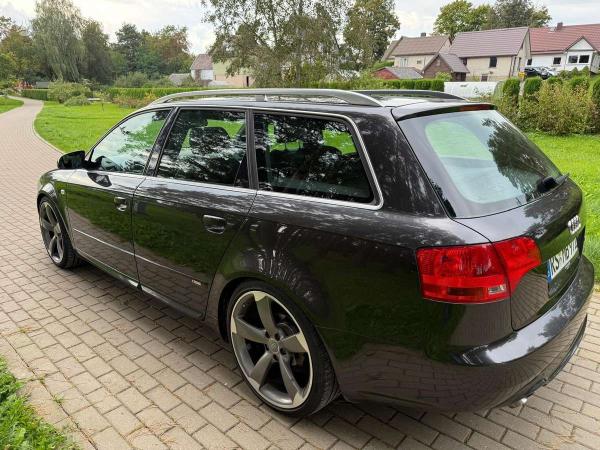 Audi A4 2007 Utena vietnē Melns Audi A4 2007 Utena, ar dzinēja tilpumu 2.00 L un nobraukumu 211 tūkst. km par 3750 €, foto 8 vietnē AUTOMOTO.COM.LV
