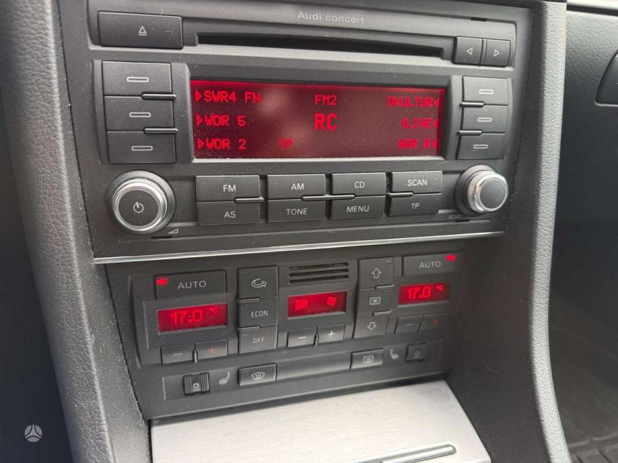 Black Audi A4 2007 in Utena, with an engine capacity of 2.00 L and mileage of 211 thousand km for 3750 €, photo 13 on AUTOMOTO.COM.LV
