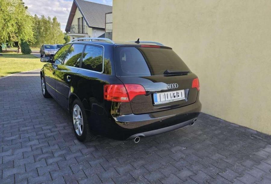 Melns Audi A4 2007 Viļņa, ar dzinēja tilpumu 2.00 L un nobraukumu 286 tūkst. km par 1900 €, foto 5 vietnē AUTOMOTO.COM.LV