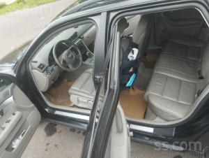 Black Audi A4 2007 in Jurmala, with an engine capacity of 2.00 L and mileage of 345 thousand km for 1950 €, photo 10 on AUTOMOTO.COM.LV