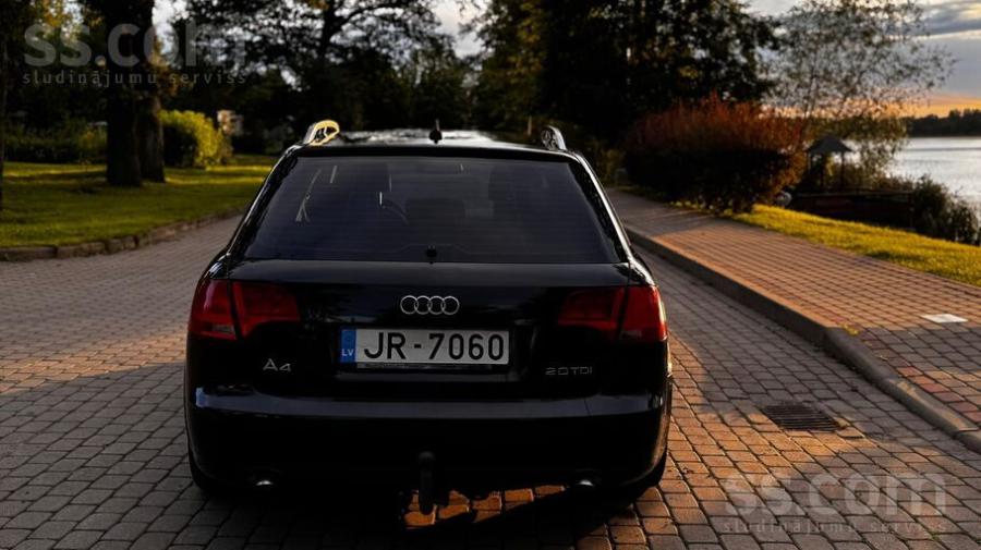 Black Audi A4 2007 in Riga, with an engine capacity of 2.00 L and mileage of 305 thousand km for 2300 €, photo 4 on AUTOMOTO.COM.LV