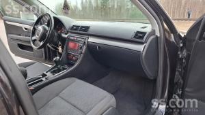 Black Audi A4 2007 in Daugavpils, with an engine capacity of 2.00 L and mileage of 331 thousand km for 3100 €, photo 14 on AUTOMOTO.COM.LV