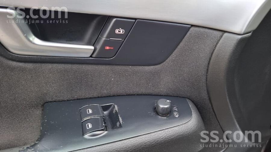 Black Audi A4 2007 in Daugavpils, with an engine capacity of 2.00 L and mileage of 331 thousand km for 3100 €, photo 21 on AUTOMOTO.COM.LV