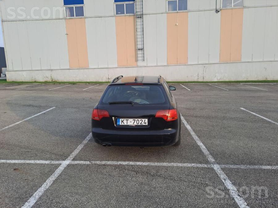 Black Audi A4 2007 in Riga, with an engine capacity of 2.00 L and mileage of 474 thousand km for 1680 €, photo 4 on AUTOMOTO.COM.LV