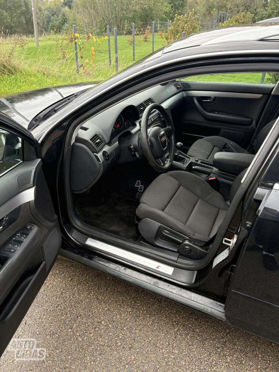 Melns Audi A4 2007 Jurbarkas, ar dzinēja tilpumu 2.00 L un nobraukumu 313 tūkst. km par 2000 €, foto 12 vietnē AUTOMOTO.COM.LV