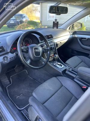 Melns Audi A4 2007 Ignalina, ar dzinēja tilpumu 2.00 L un nobraukumu 378 tūkst. km par 1700 €, foto 9 vietnē AUTOMOTO.COM.LV