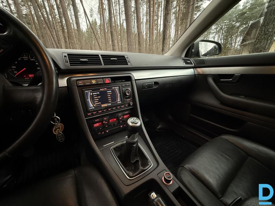 Black Audi A4 2008 in Jurmala, with an engine capacity of 2.00 L and mileage of 415 thousand km for 3700 €, photo 5 on AUTOMOTO.COM.LV