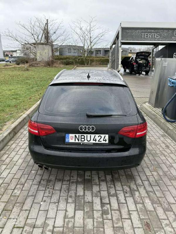 Black Audi A4 2008 in Kaunas, with an engine capacity of 1.97 L and mileage of 293 thousand km for 4500 €, photo 5 on AUTOMOTO.COM.LV