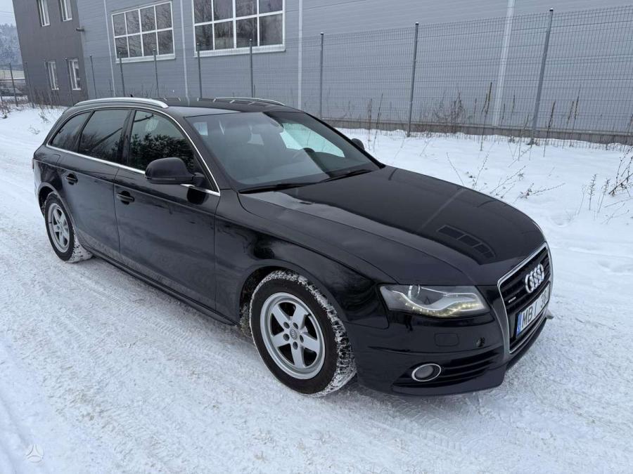 Black Audi A4 2008 in Vilnius, with an engine capacity of 2.97 L and mileage of 279 thousand km for 3200 €, photo 3 on AUTOMOTO.COM.LV