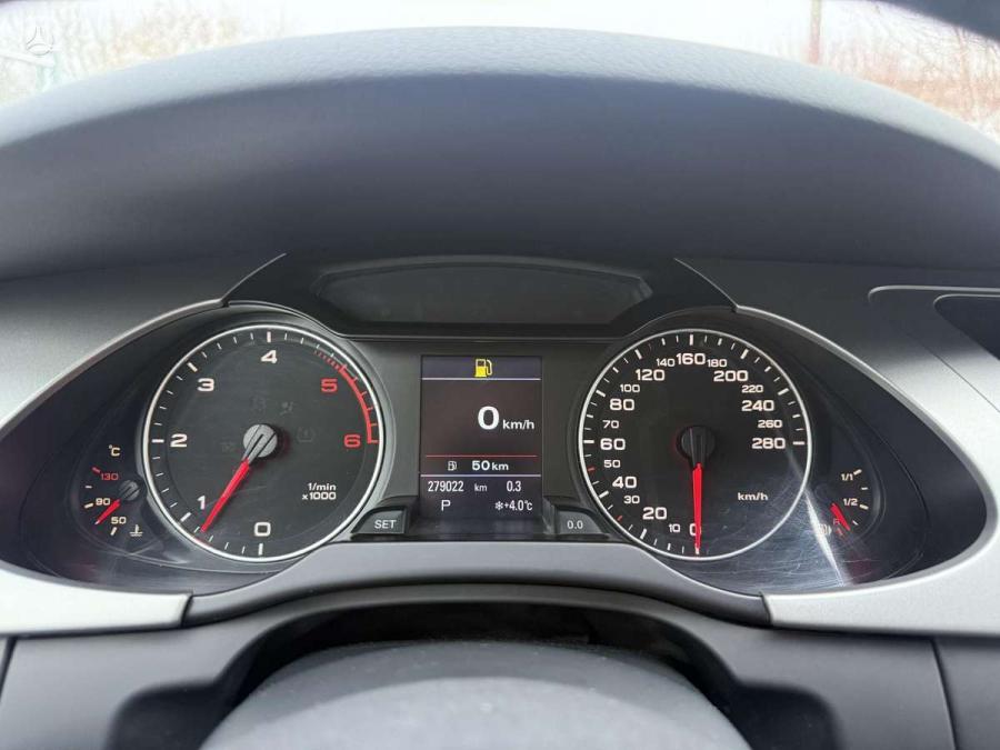 Black Audi A4 2008 in Vilnius, with an engine capacity of 2.97 L and mileage of 279 thousand km for 3200 €, photo 18 on AUTOMOTO.COM.LV