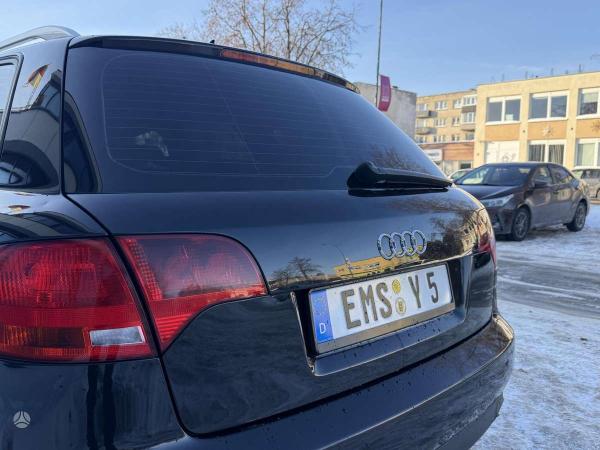Black Audi A4 2008 in Kaisiadorys, with an engine capacity of 1.99 L and mileage of 287 thousand km for 3350 €, photo 6 on AUTOMOTO.COM.LV