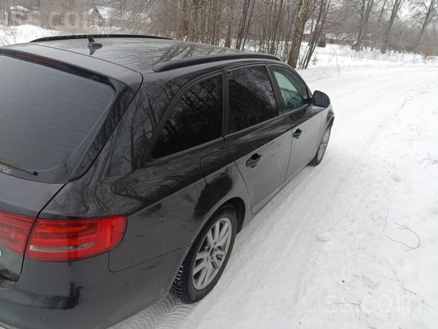 Melns Audi A4 2008 Kuldīga, ar dzinēja tilpumu 2.00 L un nobraukumu 303 tūkst. km par 4550 €, foto 4 vietnē AUTOMOTO.COM.LV