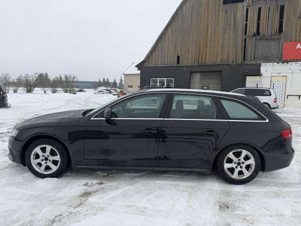 Melns Audi A4 2008 Kauņa, ar dzinēja tilpumu 1.97 L un nobraukumu 187 tūkst. km par 2800 €, foto 5 vietnē AUTOMOTO.COM.LV