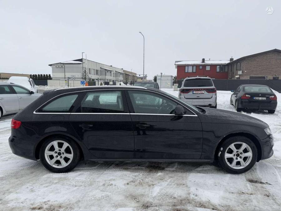 Black Audi A4 2008 in Kaunas, with an engine capacity of 1.97 L and mileage of 187 thousand km for 2800 €, photo 6 on AUTOMOTO.COM.LV
