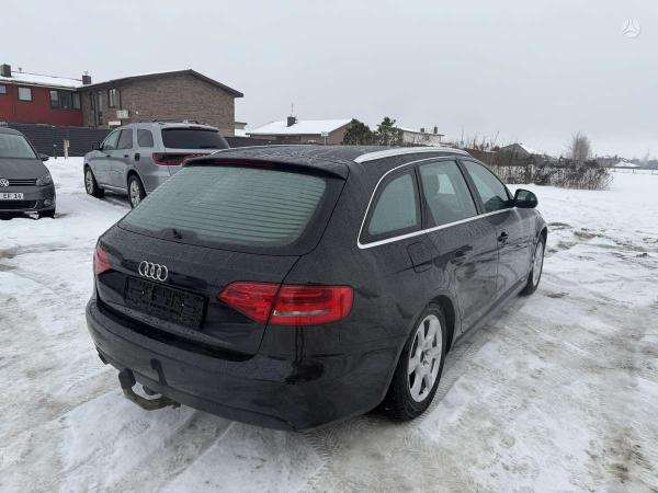 Melns Audi A4 2008 Kauņa, ar dzinēja tilpumu 1.97 L un nobraukumu 187 tūkst. km par 2800 €, foto 7 vietnē AUTOMOTO.COM.LV
