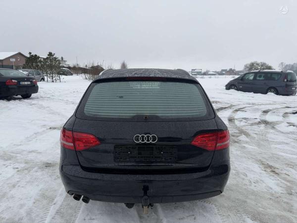 Melns Audi A4 2008 Kauņa, ar dzinēja tilpumu 1.97 L un nobraukumu 187 tūkst. km par 2800 €, foto 8 vietnē AUTOMOTO.COM.LV
