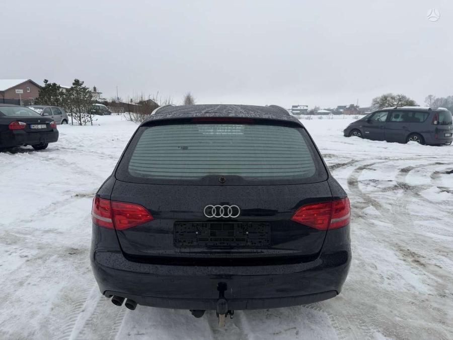 Black Audi A4 2008 in Kaunas, with an engine capacity of 1.97 L and mileage of 187 thousand km for 2800 €, photo 8 on AUTOMOTO.COM.LV