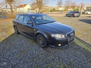 Melns Audi A4 2008 Marijampole, ar dzinēja tilpumu 1.97 L un nobraukumu 279 tūkst. km par 3300 €, foto  vietnē AUTOMOTO.COM.LV