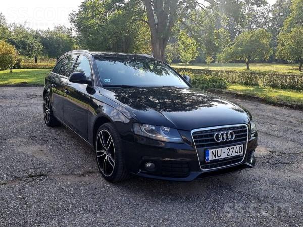 Melns Audi A4 2008 Valka, ar dzinēja tilpumu 2.70 L un nobraukumu 480 tūkst. km par 3500 €, foto 3 vietnē AUTOMOTO.COM.LV